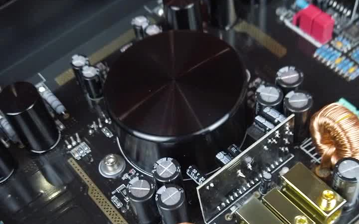 雅之峰RA FOUR四路功放 大动态强控制暖声底更发烧