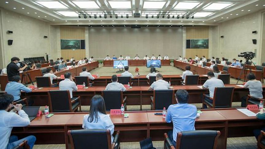 最新!国家网信办联合8部门:研究制定主播账号分级分类管理规范