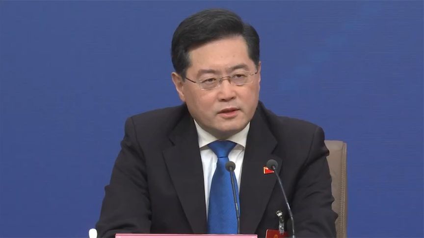 .中国式现代化打破了"现代化=西方化"的迷思