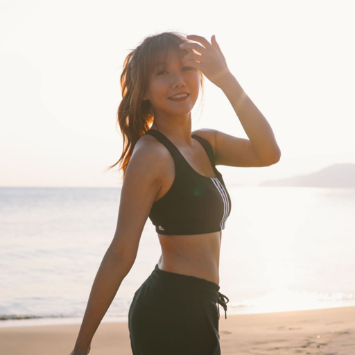 黑妞福大玥 