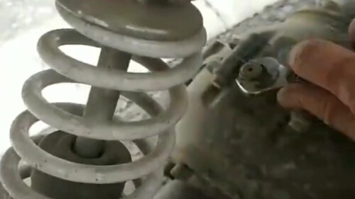 电动三轮车后桥异响声特别大,老师傅教你这样做,又学了一招!