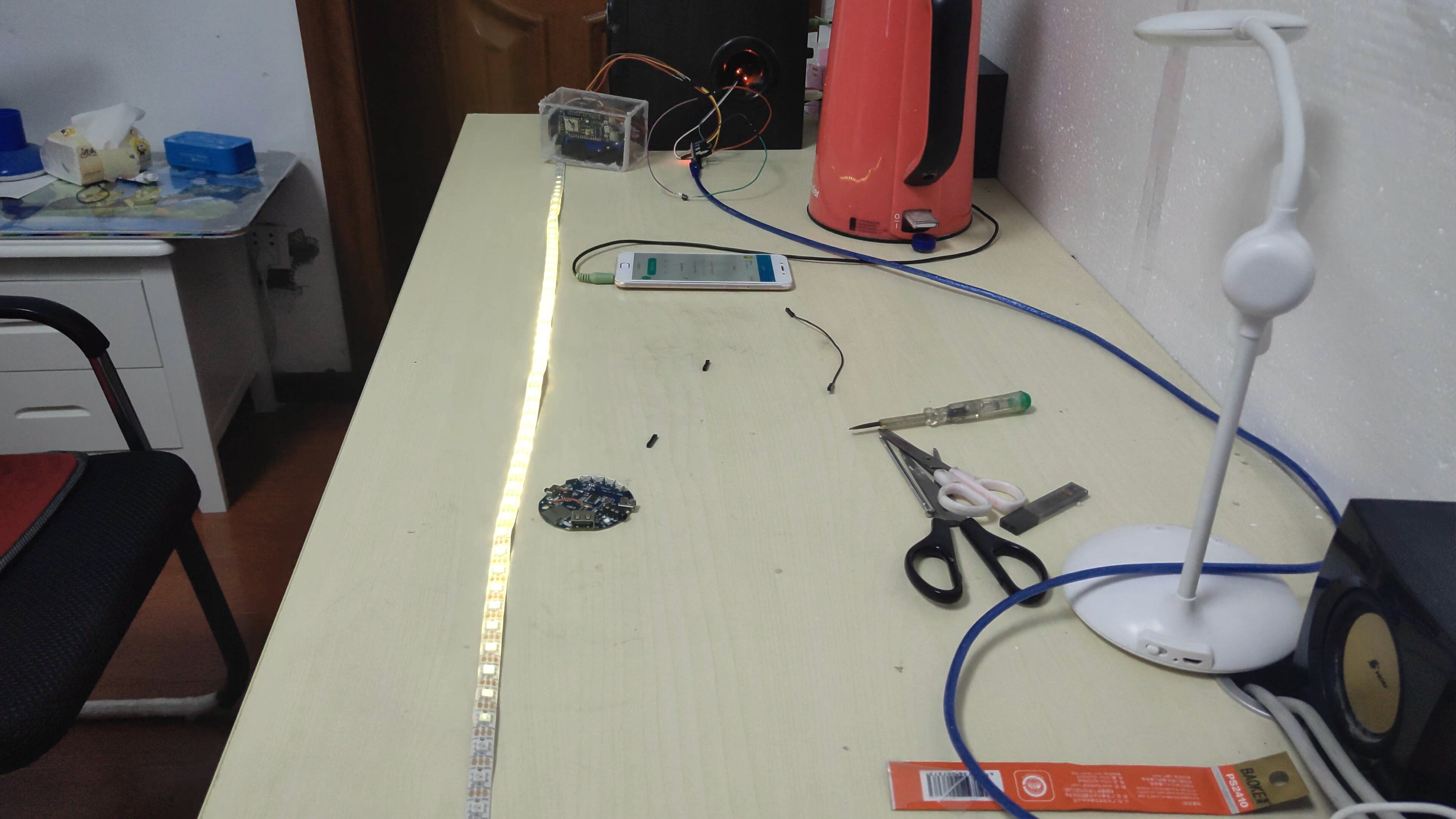...先生的日常研究』基于ws2812灯带和arduino声音传感器的音乐节奏灯