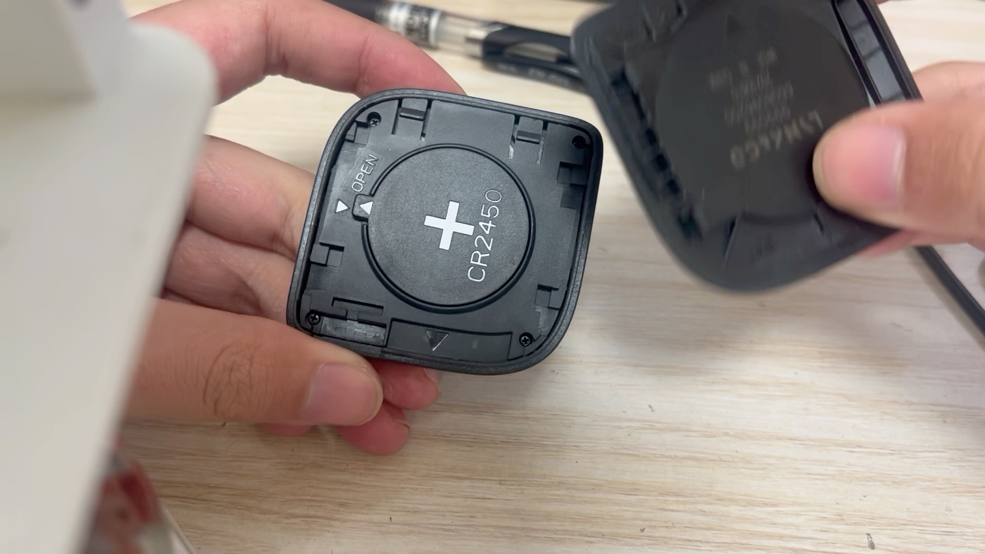 【领克08】车钥匙电池更换