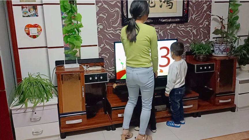 宝妈用这种方法教儿子学数字,四岁小孩从一能数到一百