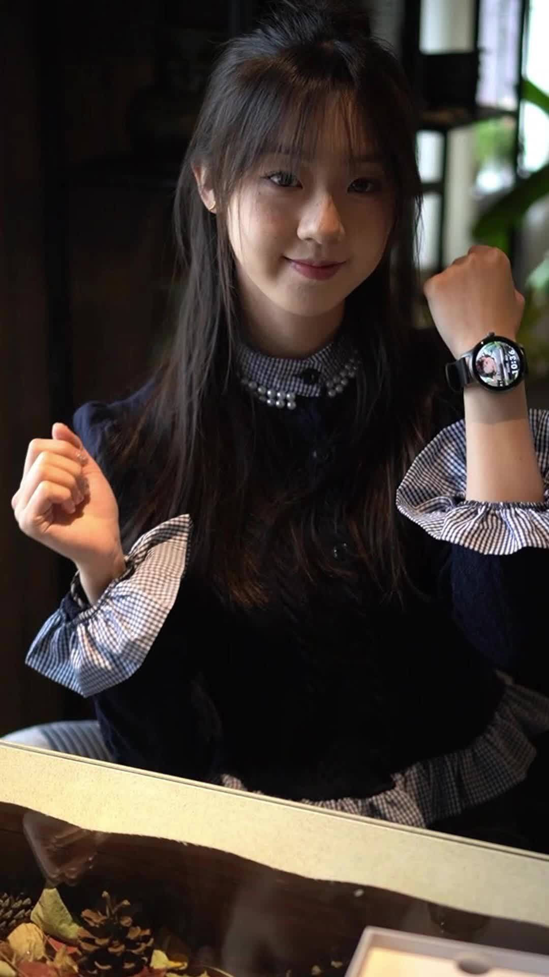 支持蓝牙高清通话,12天超长续航,联想运动智能手表测评