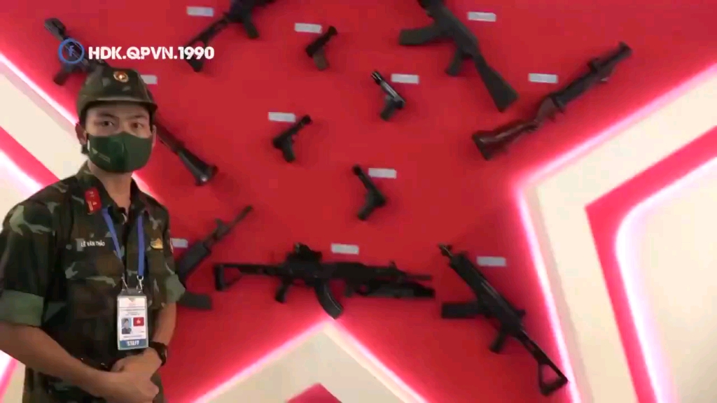 美俄以风格混搭!越军参谋人员介绍越南自制的各型轻武器