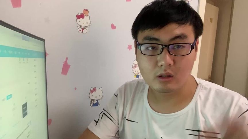 店铺上传宝贝很简单用淘宝官方软件就行,今天小店赚不多但很知足