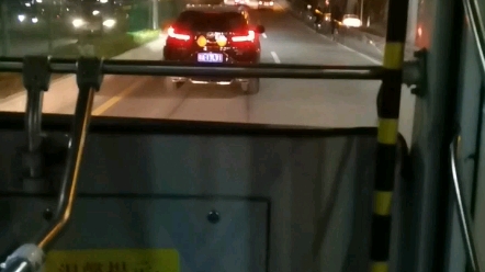 广州公交b4a路桥上飞车