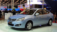 现代悦动降至6.99万起售,颜值高又实用,还看啥国产车?