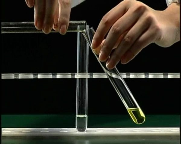 高中化学实验视频【全集】 13、13三价铁离子的检验