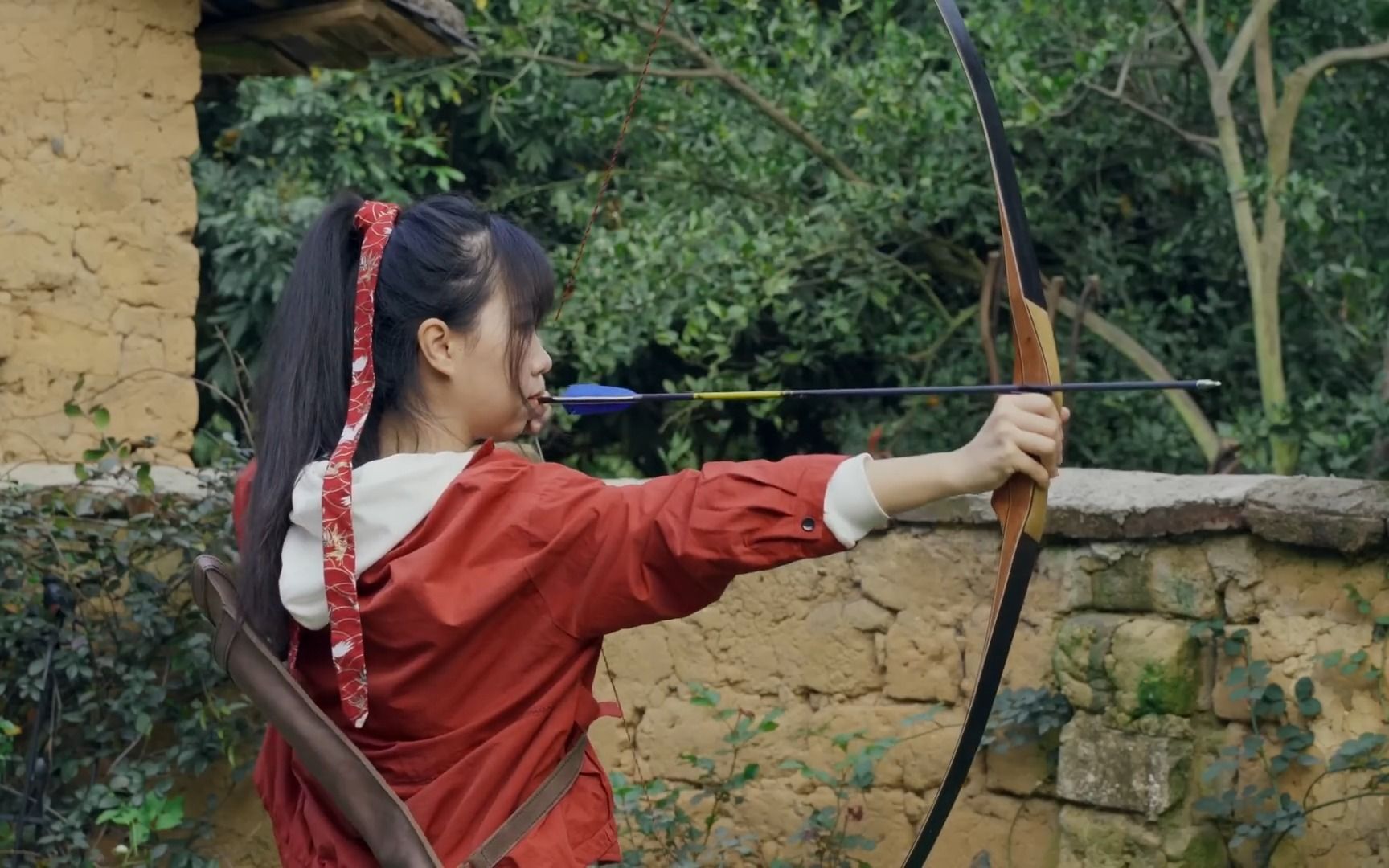 女孩子是怎么制作美式三角弓的?|小芊枫