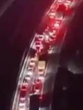 第一波春运大军已堵在路上