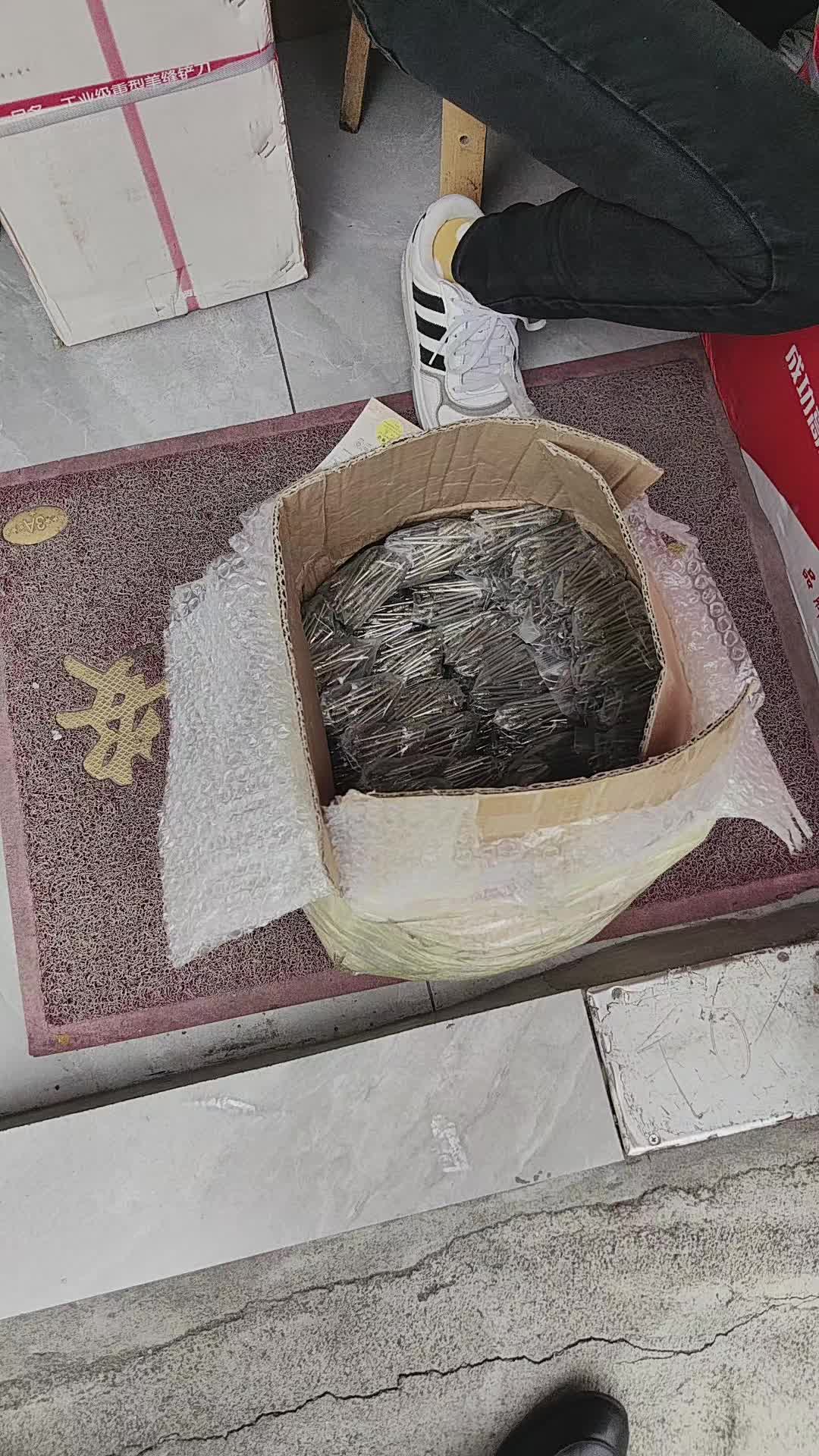 ...金刚砂粗砂磨头又大量到货了#清黑边神器 #金刚砂磨头 #专业瓷砖美缝