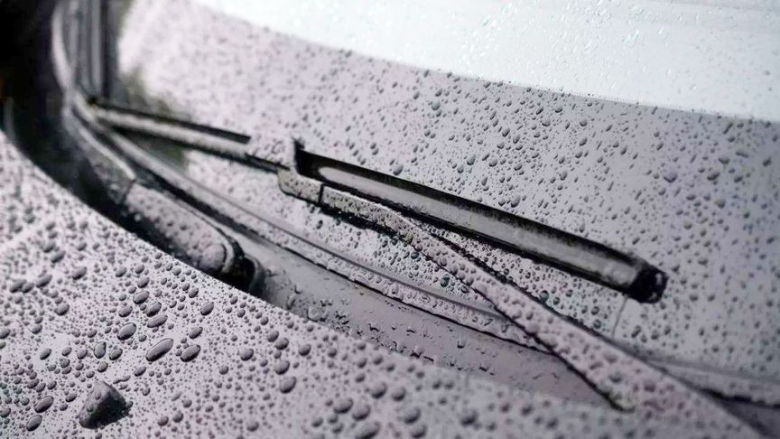 考驾照遇下雨天怎么办?雨刷器的正确操作,学员要学会!