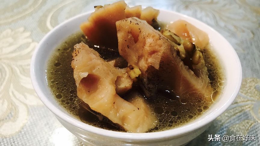 莲藕骨头汤,喝了十几年的老火靓汤,最爱还是这个味,赞!