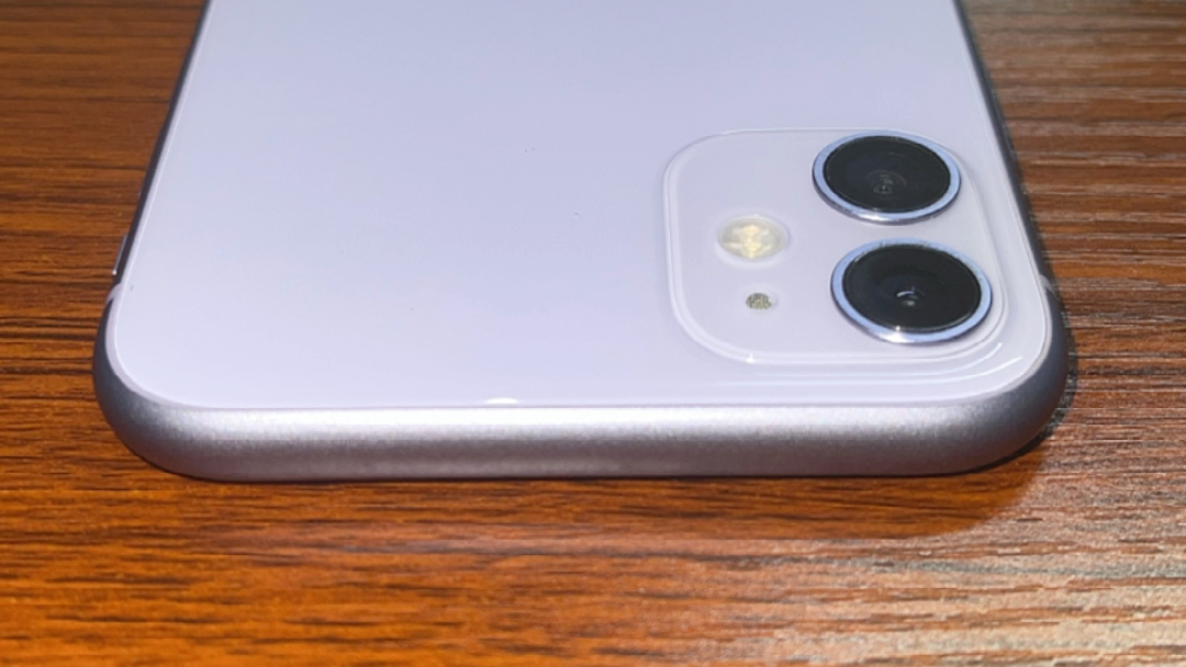 二手苹果iPhone11 在保170天 128g精品手机它能值多少钱?