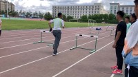 跨栏跑(栏侧辅助练习之起跨腿练习)