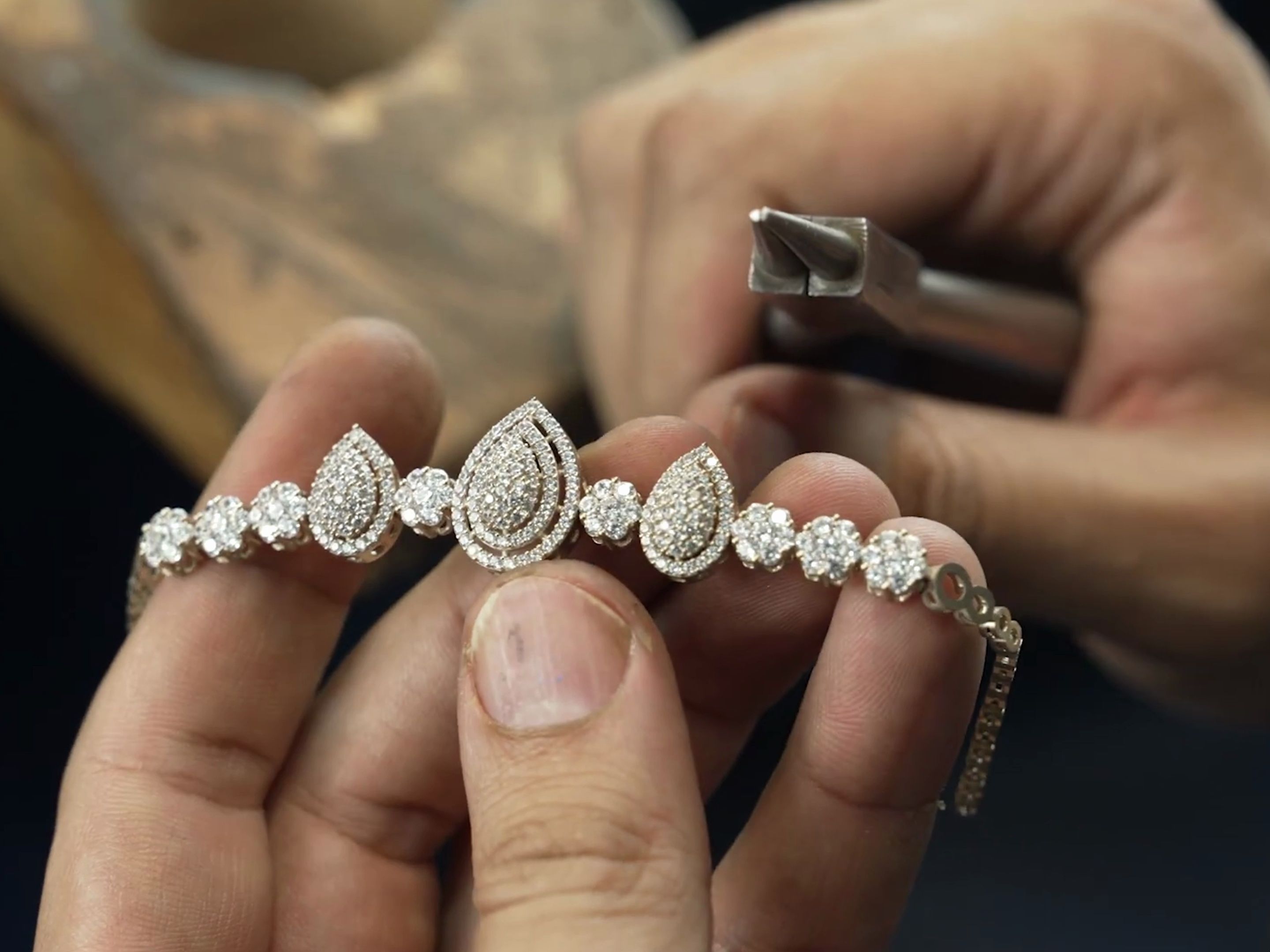 【珠宝工艺】珠宝人都不说的首饰制作详细流程❗干货分享,收藏反复...