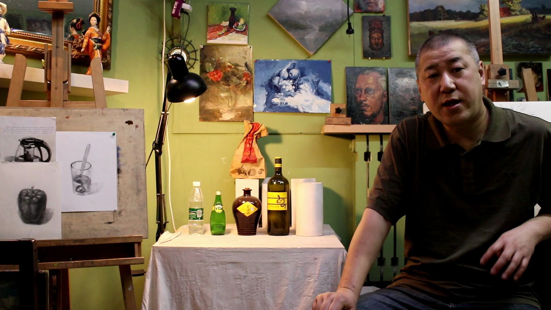 素描单体静物 柱体瓶子罐子2