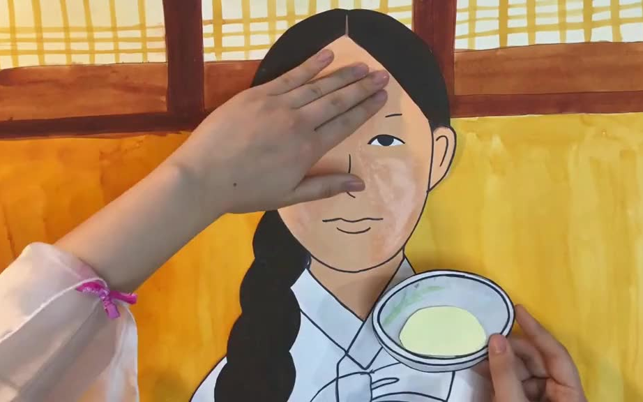 创意定格动画:用古代秘方制作面膜给女孩护肤化妆