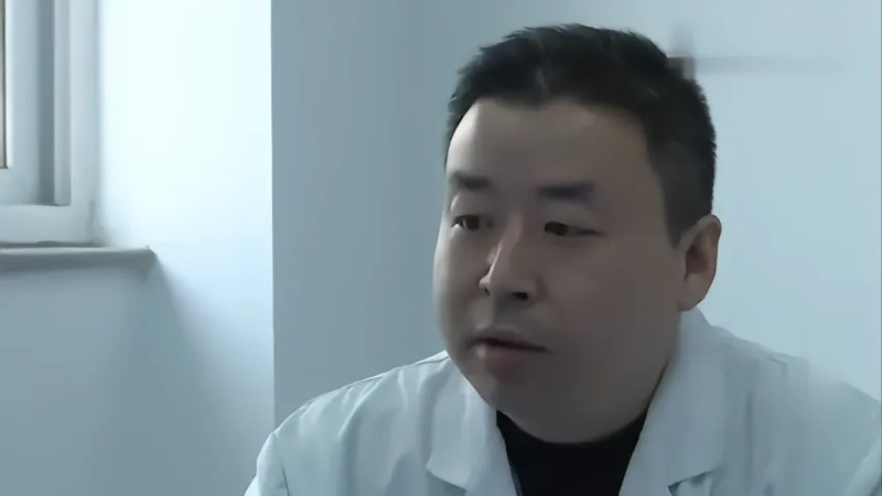 感动中国人的一幕!武汉医生奋力抗击病魔仍不忍落泪!众志成城!