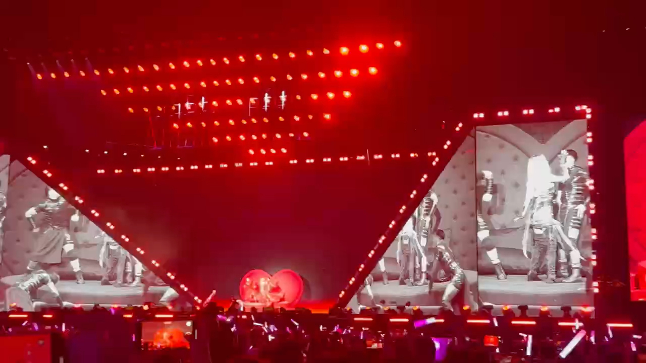 “啊!啊!”蔡依林演唱会最整齐的合唱时刻