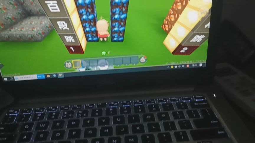 电脑版迷你世界百段跳教程
