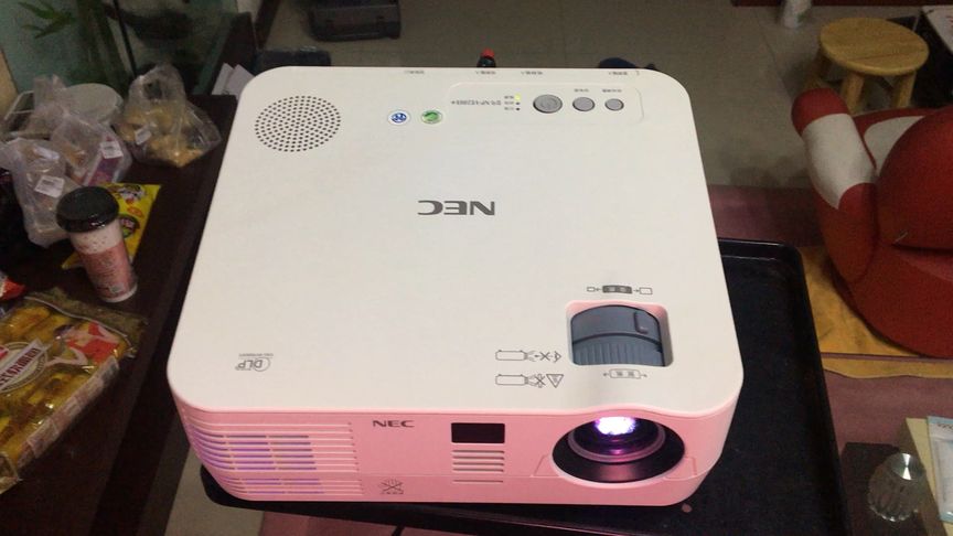 灯泡才88小时9成新日本NEC VE280X+投影仪投影机