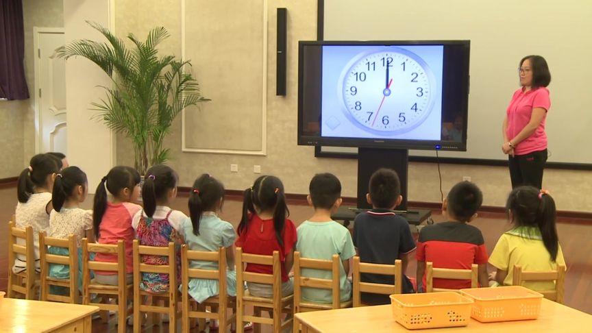 幼儿园大班教学社会活动:一分钟有多长