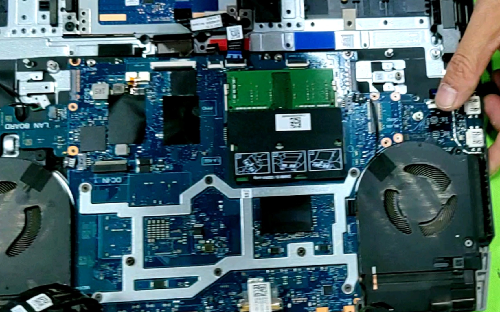 戴尔g15拆机,dell g15-5511拆机清灰,游戏本拆机清灰攻略,笔记本清灰,...