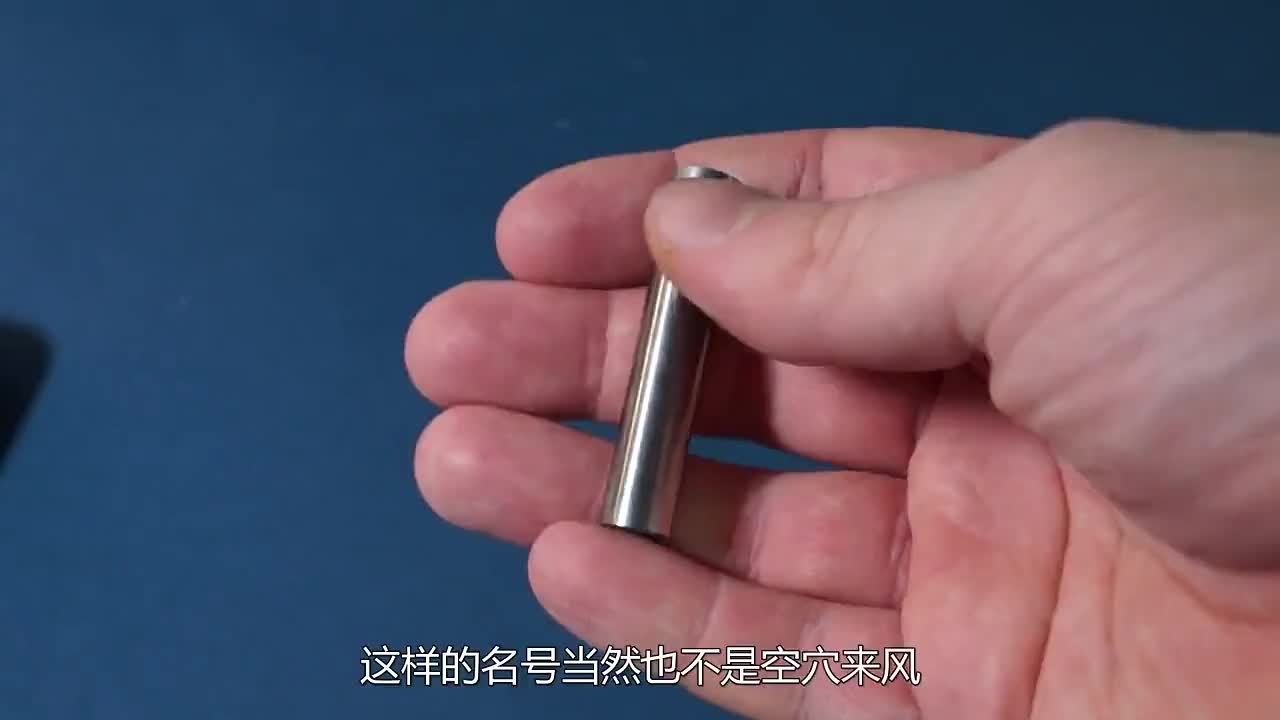 金属钨的硬度有多强?放到水刀上测试后,不愧是“工业牙齿” #科普...