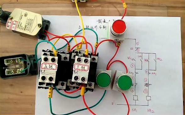 电工知识:正反转电路限位停止,线号标注实物讲解