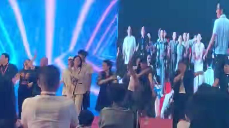 这是很有意义的一次会议感触颇深总结一句话就做人做事善字在先