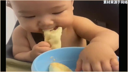 学习自主进食的一天