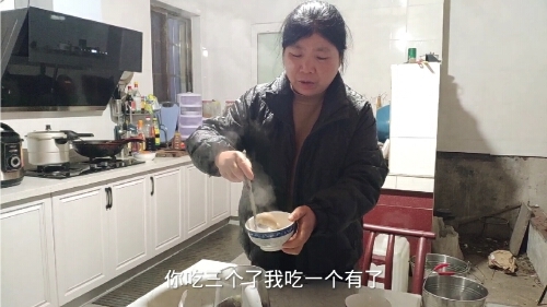 一年一度传统节曰三月三地菜煮鸡蛋你们吃了吗?