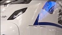 中国首次亮相CRH3A型动车组, 专克落差1100米大坡道, 全球罕见