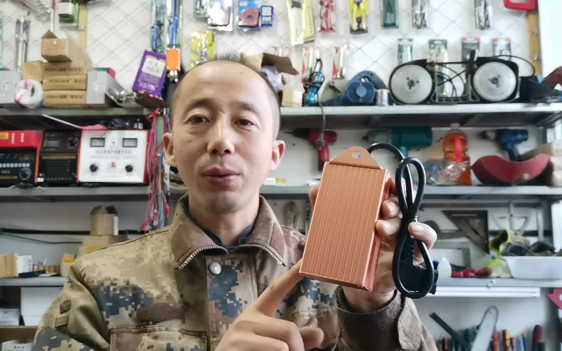 电动车稳压器拆解!给大家看看里面到底有没有电容