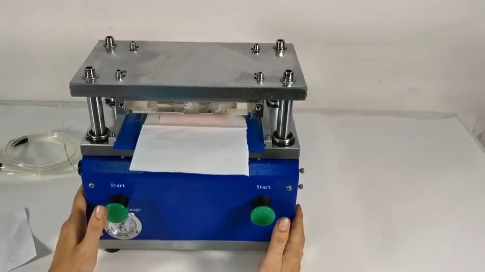 气动模切机适用于电池正、负极片的模切成型,采用气动的方式对片式...