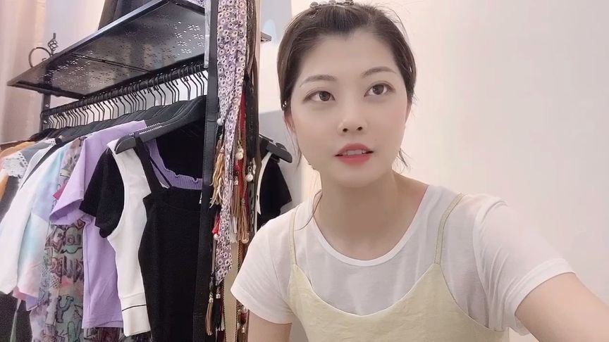 又浪费了我420元!这次买兰蔻持妆粉底液,竟然送了个兰蔻粉底棒