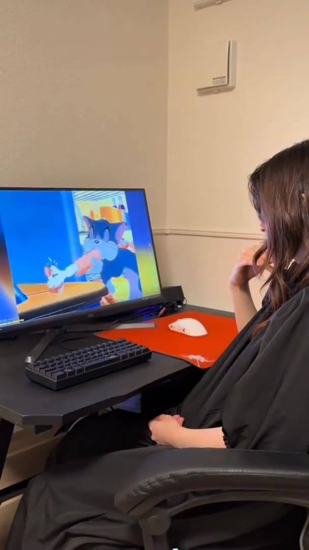 不看孩子,在这看动画片