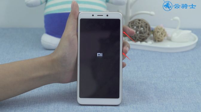 红米开不了机停留在mi无限循环