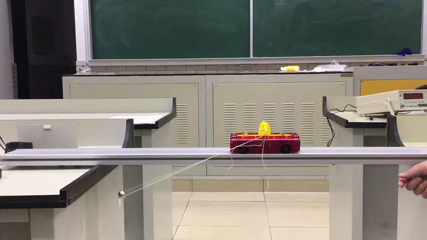 高中物理反冲模型,水平面光滑,系统机械能守恒,水平动量守恒