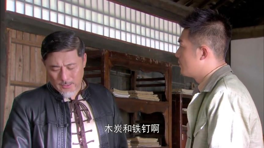 小伙你要这些做炸弹的东西做炮仗,就只是为解闷,鬼都不信