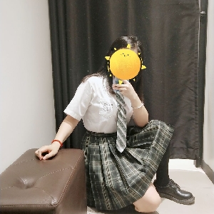 请叫我二包子 
