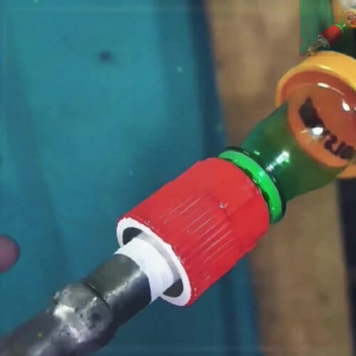 塑料瓶秒变水管修补神器!热缩法一招搞定漏水烦恼