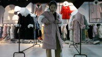 教你穿搭当季新款90绒羽绒服