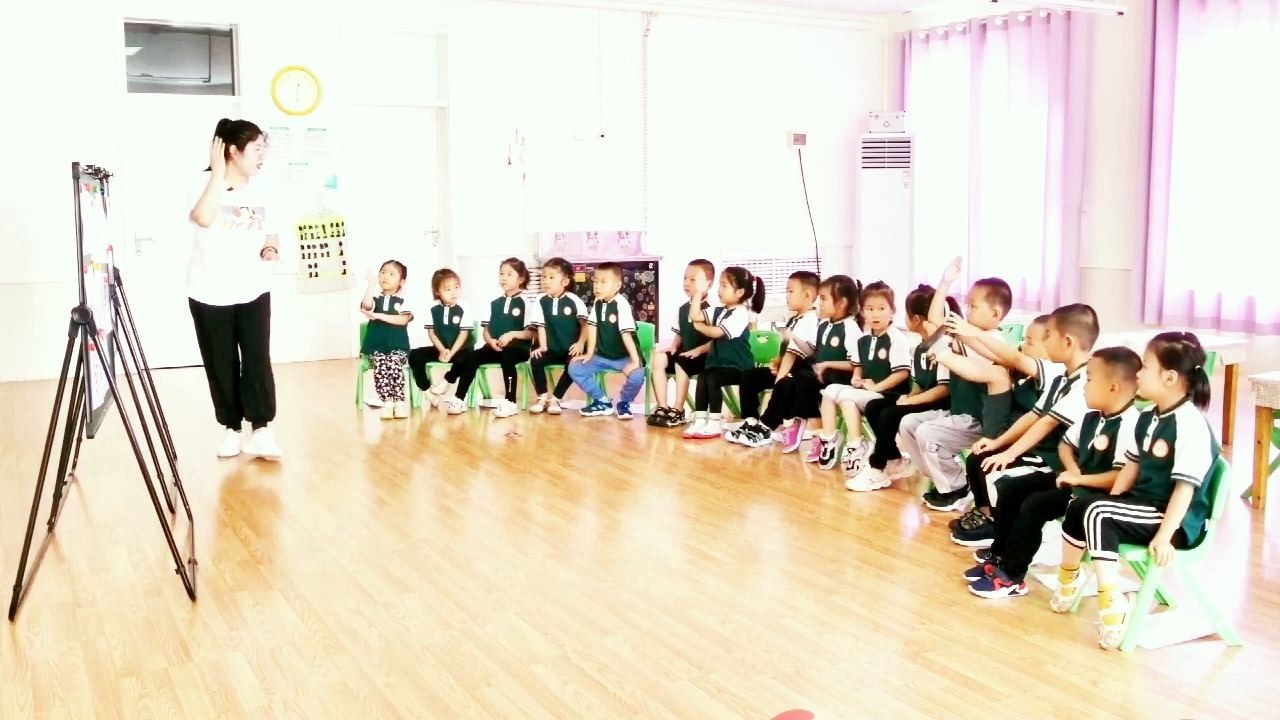 幼儿园优质公开课中班数学领域《有趣的数字宝宝》教学视频#幼儿园#...