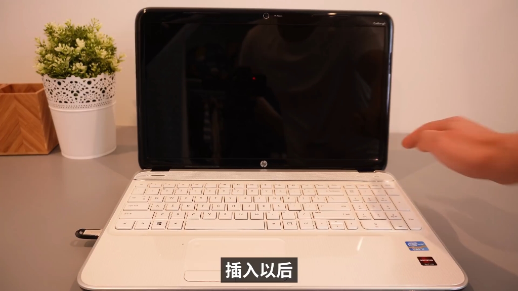 电脑开机密码忘记怎么办?破开只需这简单的3个步骤 ! | 零度解说
