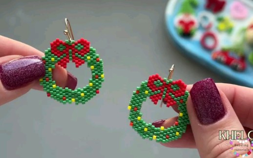 串珠圣诞花环耳环