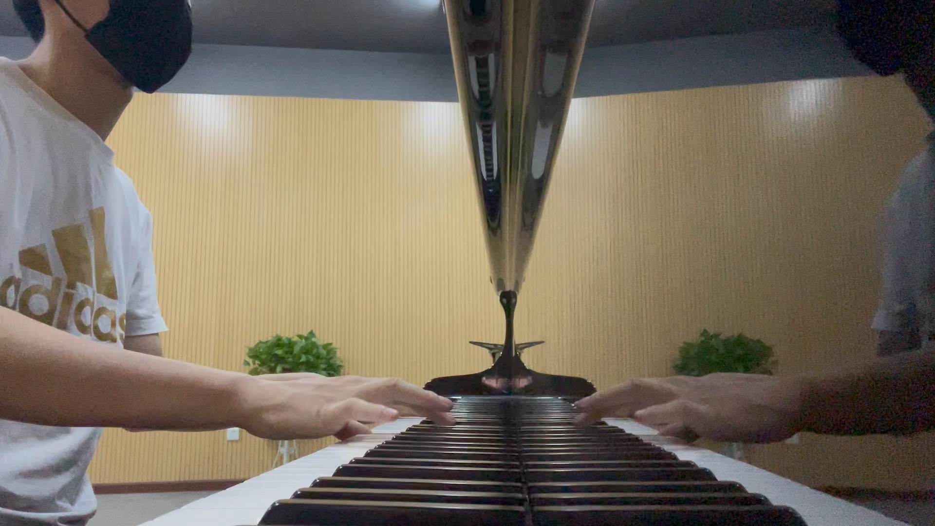 自学钢琴三年弹出来个什么玩意儿?